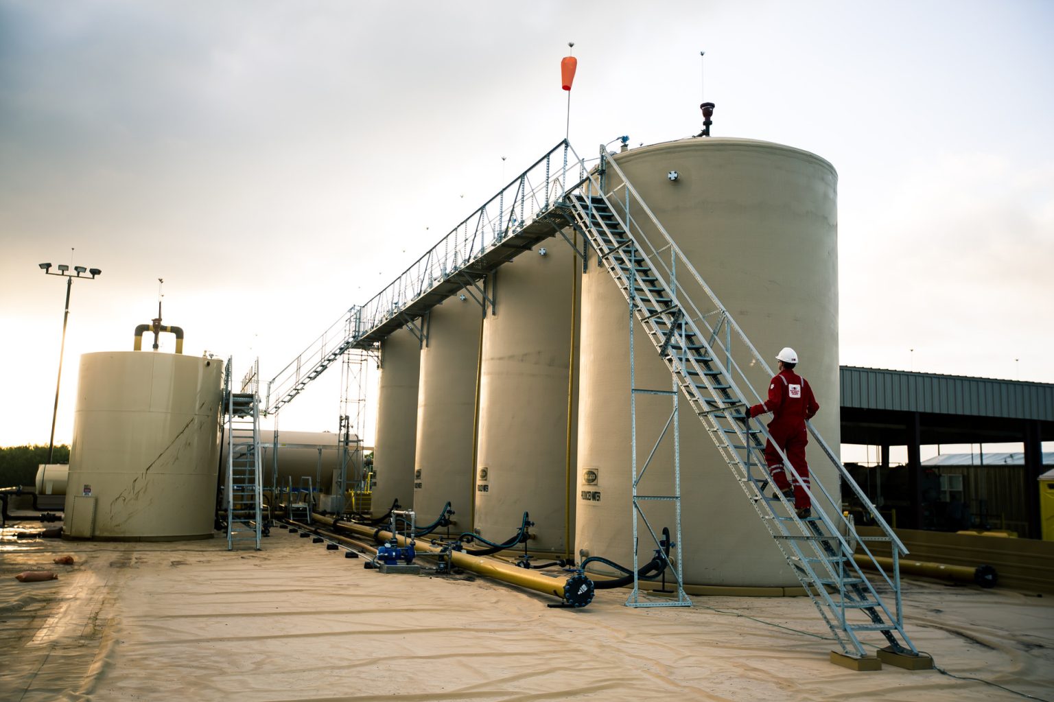 Tanks & Vessels - Western Fiber Glass